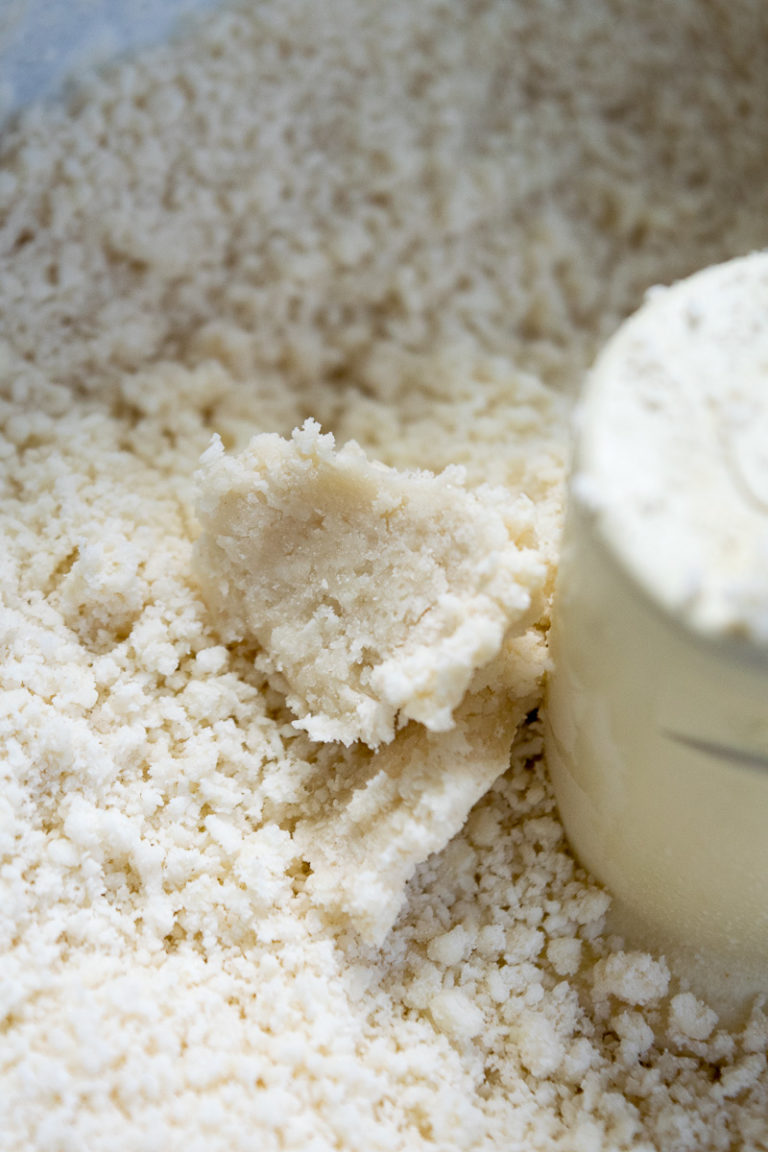 Simple flaky and tender butter pie crust · Cook Eat Laugh