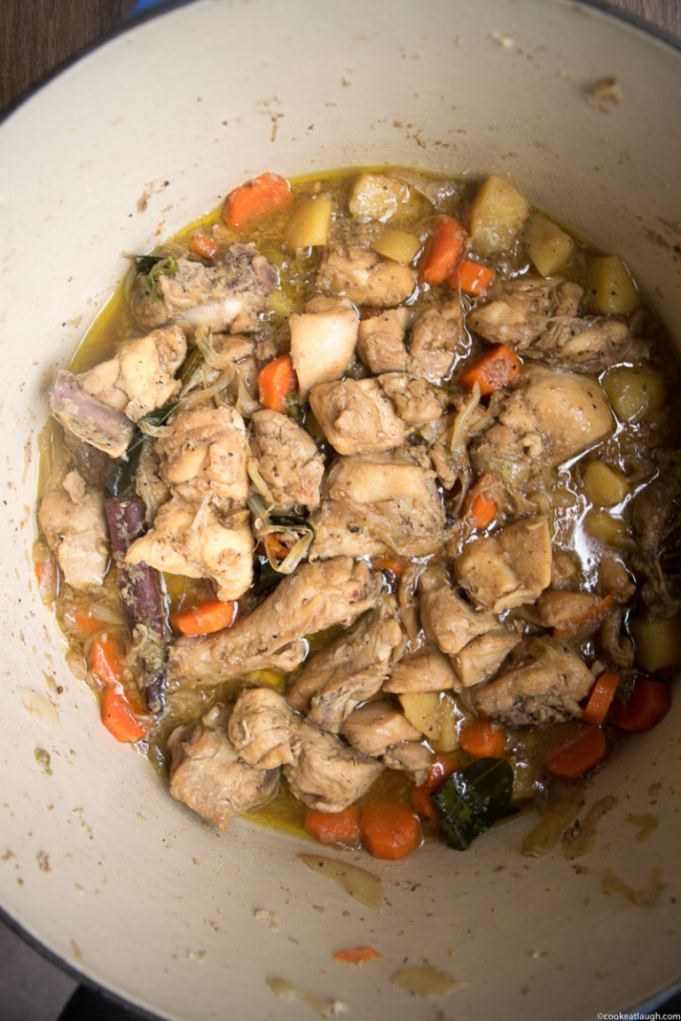 One Pot Kerala Chicken Stew (Ishtu) · Cook Eat Laugh